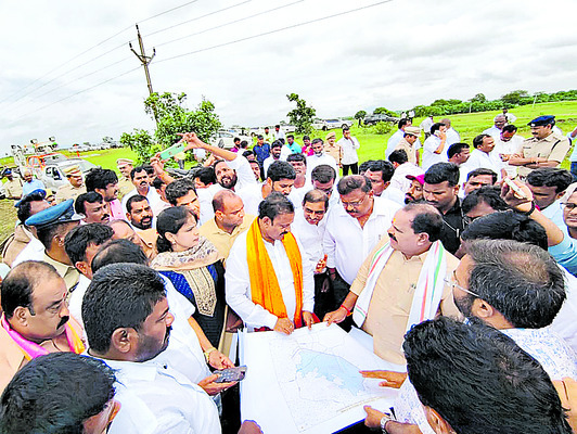 లక్ష్మీదేవిపల్లిలో కదలిక! | - | Sakshi