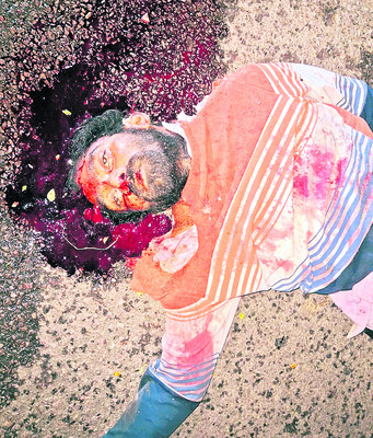 మొన్న పెళ్లి.. నిన్న ఆత్మహత్య | - | Sakshi