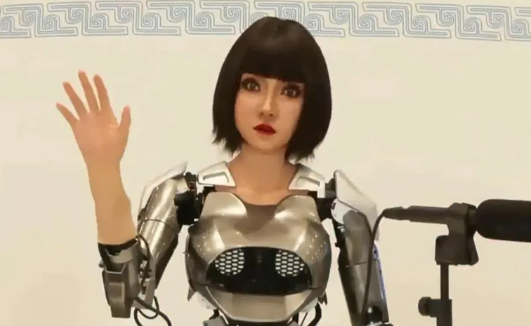 భారత్‌పై ప్రశ్న.. చైనా రోబో సమాధానం | Humanoid Robot Steals the Show at ...