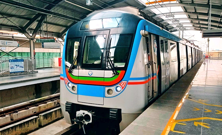 Hyderabad: మెట్రో.. దారి ఎటో! | Hyderabad Metro News Future of Metro ...