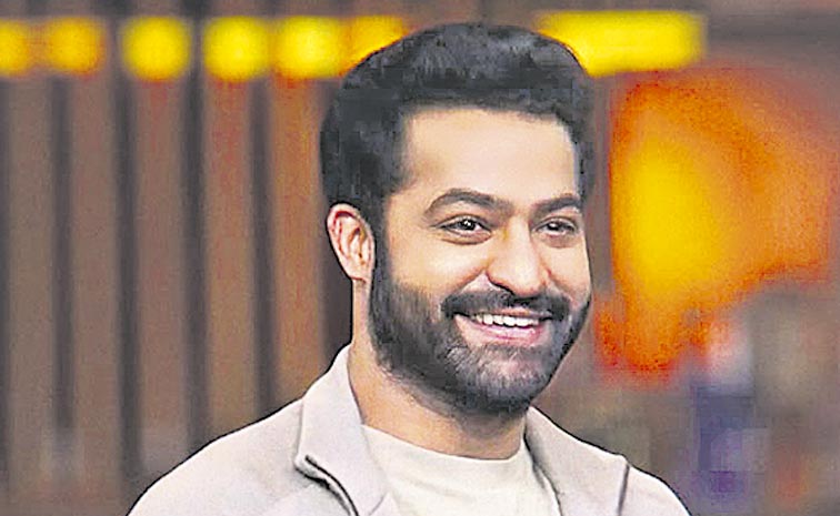 ఇంటర్‌ నేషనల్‌ డ్రాగన్‌ | Rukmini Vasanth Confirmed As Female Lead In Jr NTR And Prashanth Neel ...