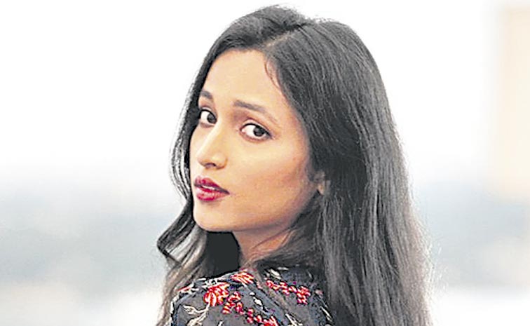 ఆనంద నిలయంలో..? | Srinidhi Shetty Confirmed As Heroine Opposite Venky ...