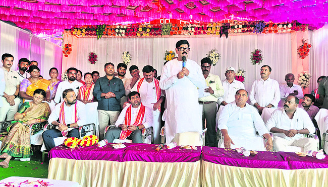 పొలతల క్షేత్ర అభివృద్ధికి కృషి | - | Sakshi