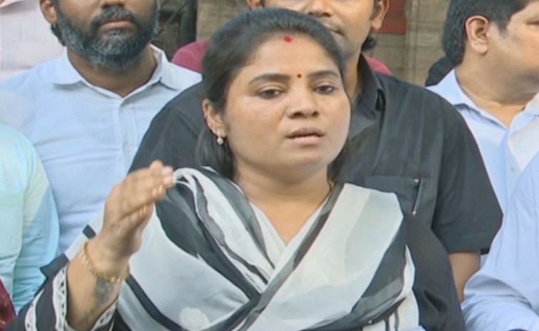 ‘విద్యార్థుల మరణాలకు ప్రభుత్వానిదే బాధ్యత’ | Pamula Pushpa Srivani Fire ...