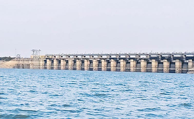 సింగూరు ఖాళీ చేసి.. మరమ్మతులు! | Technical committee formed to empty ...