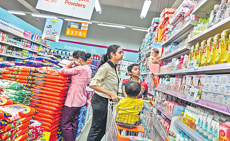 ఎఫ్‌ఎంసీజీ అమ్మకాల వృద్ధి తగ్గుదల | GST disruption slows FMCG sales in ...