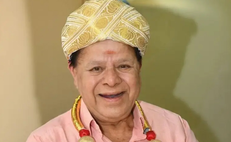 చిత్రపరిశ్రమలో విషాదం.. ప్రముఖ హాస్యనటుడు మృతి! | Veteran Kannada Actor ...