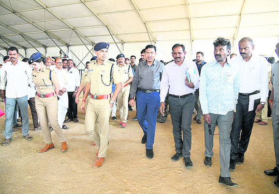 పకడ్బందీ ఏర్పాట్లు | - | Sakshi