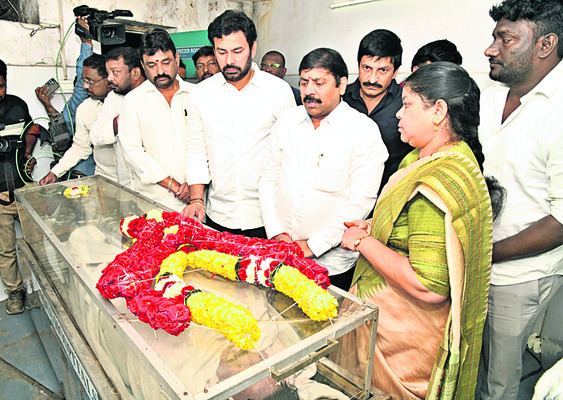 ఎస్‌ఈది ముమ్మాటికీ ప్రభుత్వ హత్యే | - | Sakshi