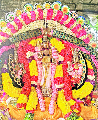 మాసి బ్రహ్మోత్సవాలకు ధ్వజారోహణం | - | Sakshi