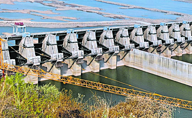 సుజలాంధ్ర.. సుఫలాంధ్ర.. | Six irrigation projects completed in three ...