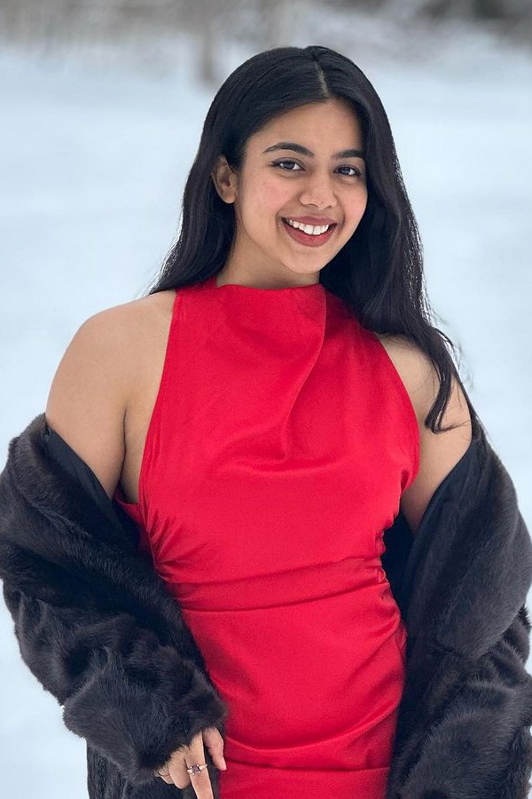 Hero Arjun Daughter Photos: వ్యాపారవేత్తగా రాణిస్తున్న టాలీవుడ్‌ స్టార్ ...