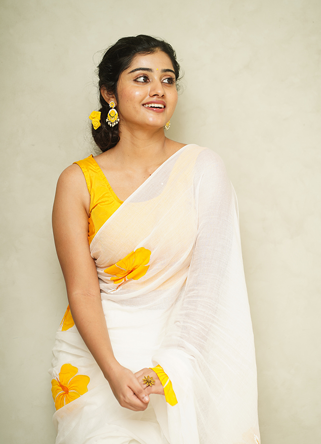 Athira Raj: ‘కృష్ణమ్మ’ మూవీ హీరోయిన్ నటి అథిరా రాజ్‌ (ఫొటోలు) | Actress ...