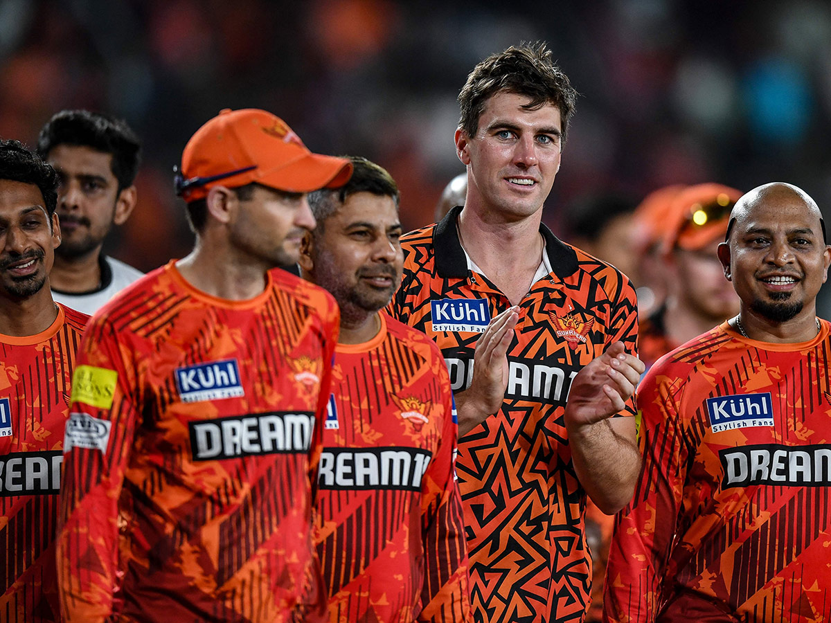 ప్లే ఆఫ్‌కు సన్ రైజర్స్ : థాంక్యూ హైదారబాద్‌ (ఫొటోలు) | SRH Team ...