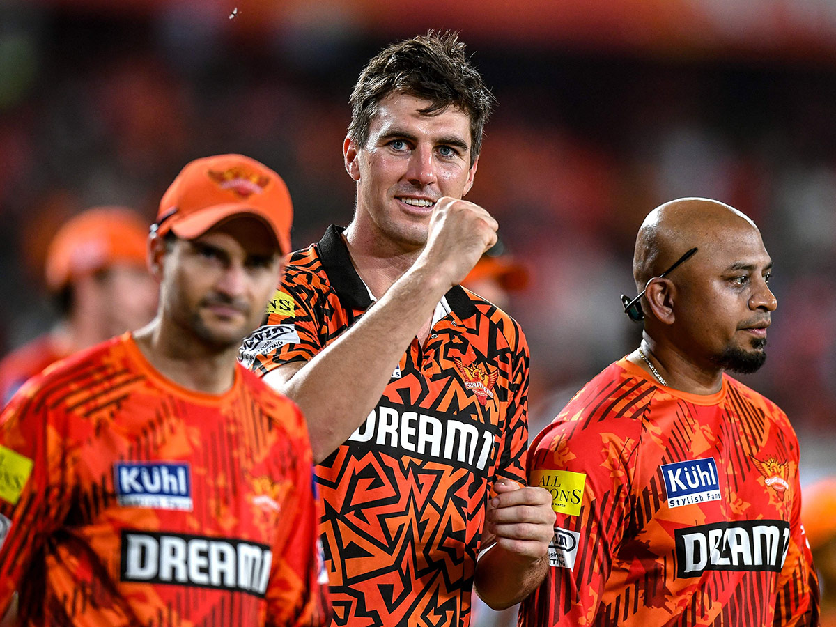 ప్లే ఆఫ్‌కు సన్ రైజర్స్ : థాంక్యూ హైదారబాద్‌ (ఫొటోలు) | SRH Team ...