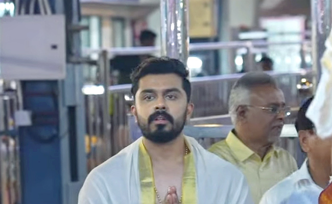 గుడిలో సింపుల్‌గా పెళ్లి చేసుకున్న న‌టుడి కూతురు (ఫోటోలు) | Actor ...