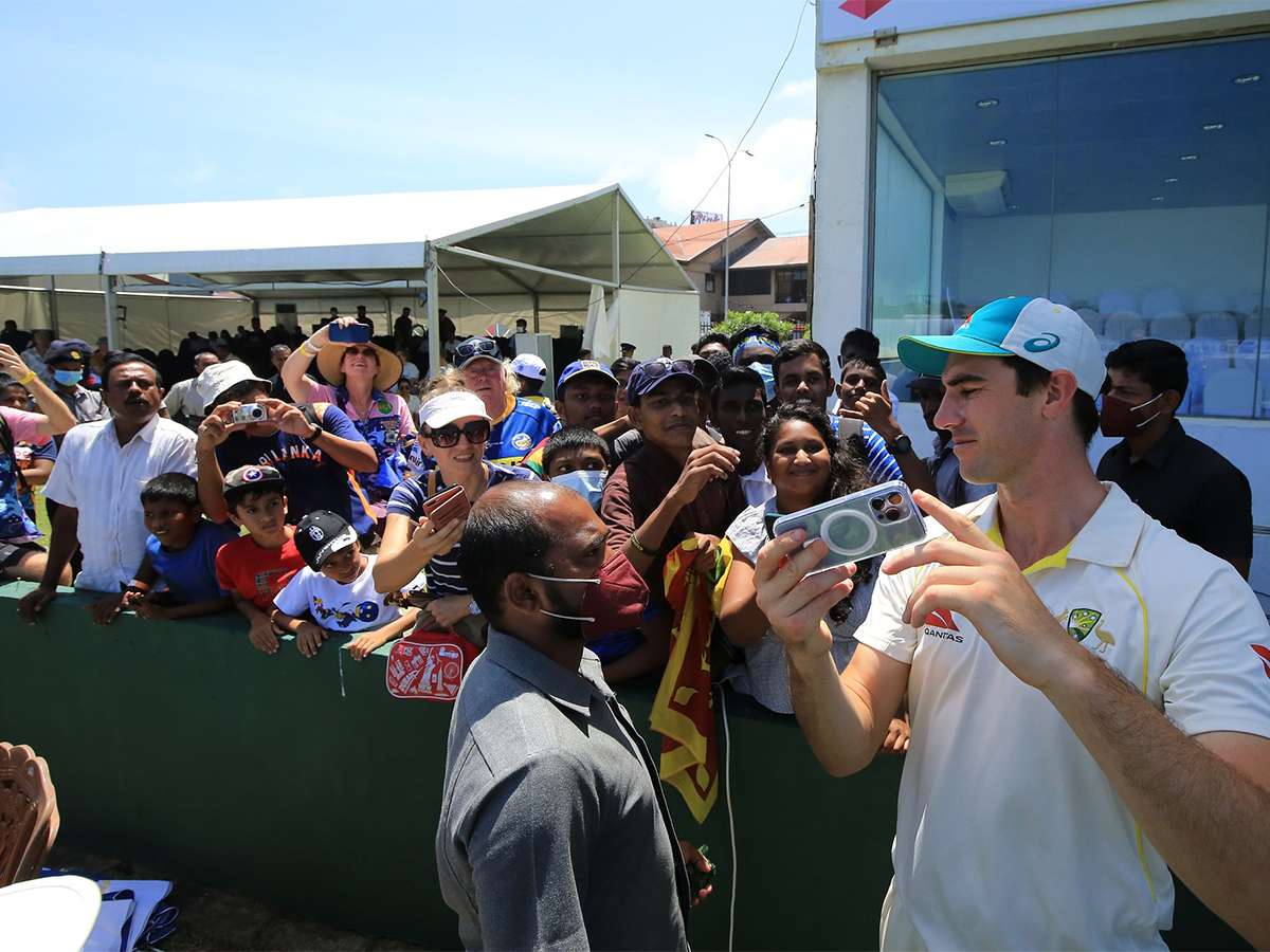 Pat Cummins Photos: ఓ రేంజ్‌లో ఆరెంజ్‌ ఆర్మీ అంటున్న పాట్‌ కమ్మిన్స్ ...