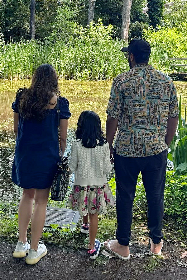 USA: కూతురితో కలిసి ఇసుక గూళ్లు కట్టిన రోహిత్‌ శర్మ (ఫొటోలు) | Rohit ...