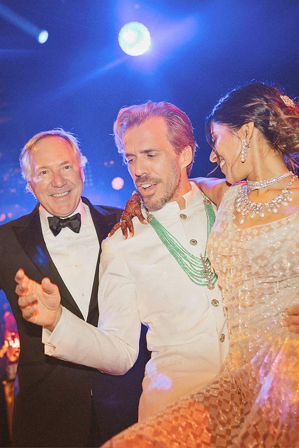 IPL: వేల కోట్లకు వారసురాలు.. ఇంతకీ ఎవరీ బ్యూటీ? (ఫొటోలు) | Aliya Modi ...