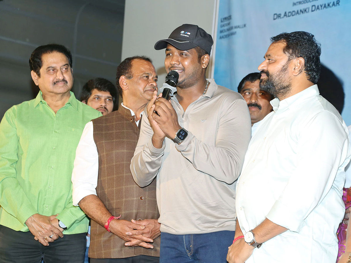 అద్దంకి దయాకర్ ‘ఇండియా ఫైల్స్’ మూవీ ట్రైలర్ లాంచ్ (ఫొటోలు) | Addanki ...