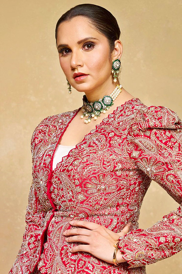 అనంత్‌- రాధిక వెడ్డింగ్‌: అందానికే అర్థంలా సానియా మీర్జా (ఫొటోలు ...