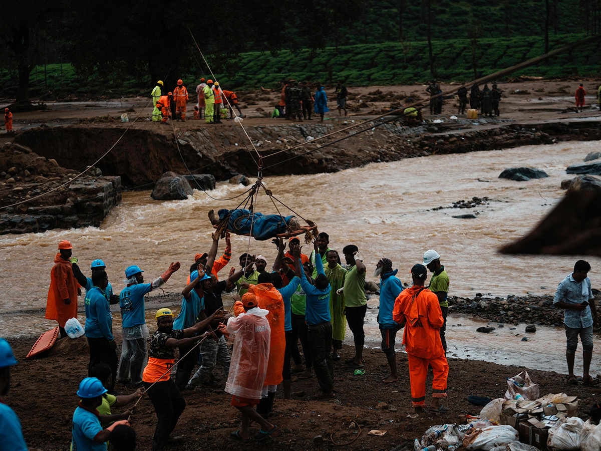వయనాడ్‌లో వరద బీభత్సం.. కొనసాగుతున్న సహాయక చర్యలు (ఫొటోలు) | wayanad ...