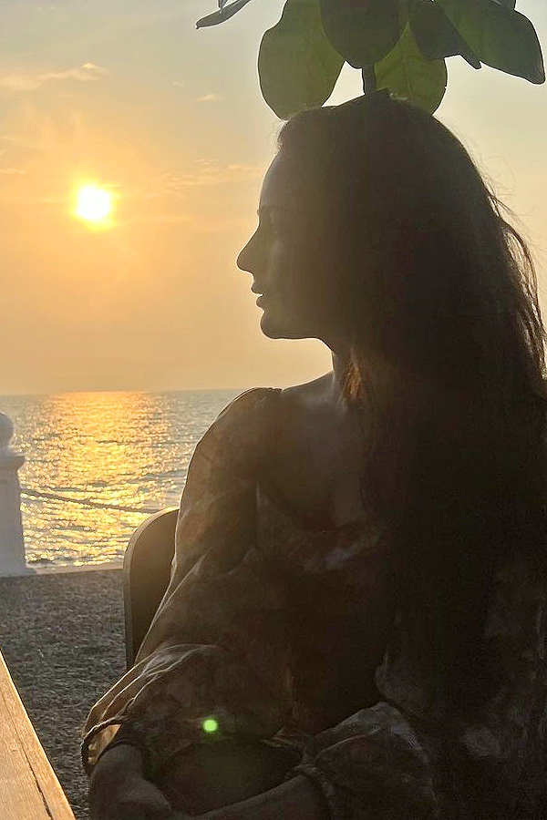 వివాదంలో రాజ్‌తరుణ్‌.. ట్రెండింగ్‌లో హీరోయిన్‌ (ఫోటోలు) | Actor Raj ...