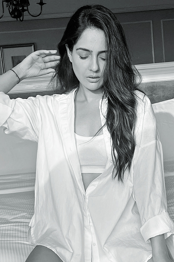 వివాదంలో రాజ్‌తరుణ్‌.. ట్రెండింగ్‌లో హీరోయిన్‌ (ఫోటోలు) | Actor Raj ...