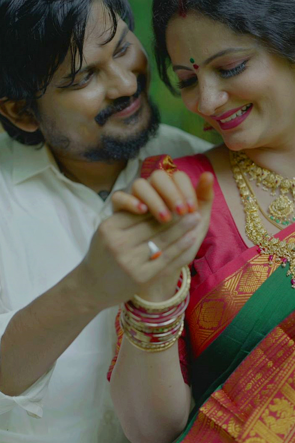 పెళ్లే వద్దన్నాడు.. భార్యతో కలిసి గుడ్‌న్యూస్‌ చెప్పిన రాకింగ్‌ రాకేశ్ ...