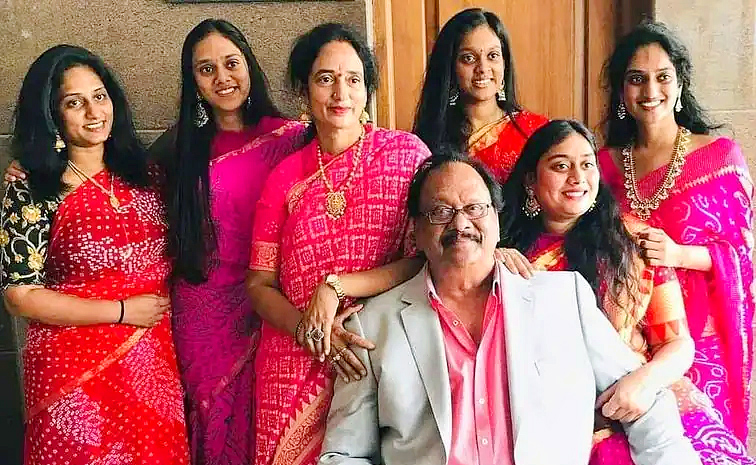 కూతుళ్లే అందం..ప్రముఖుల బ్యూటిఫుల్‌ డాటర్స్‌..!(ఫొటోలు) | International ...