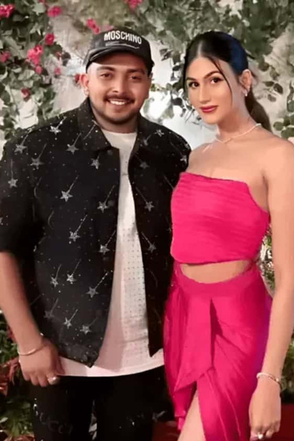 ‘గర్ల్‌ఫ్రెండ్‌’తో లండన్‌లో టీమిండియా ఓపెనర్‌.. ఫొటోలు వైరల్‌ | Bae And ...