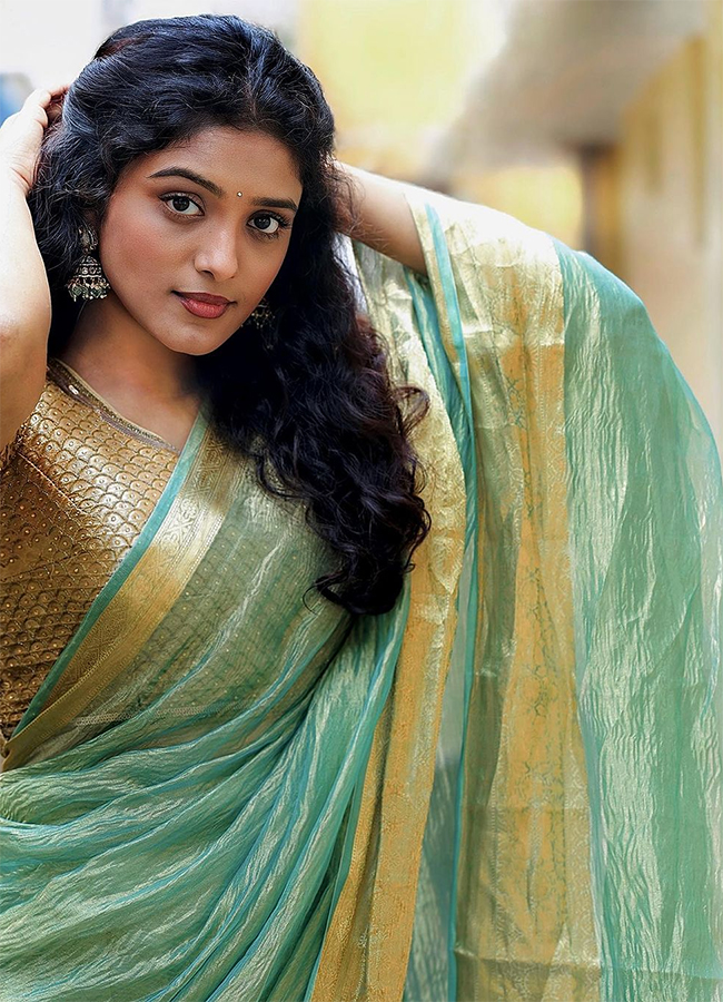 దసరా స్పెషల్.. చీరకట్టులో రూప ఎంత ముద్దుగా ఉందో..(ఫొటోలు) | Actress ...