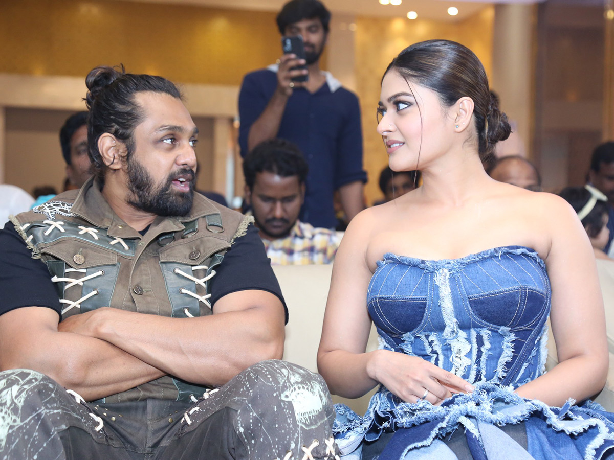 హీరో ధృవ సర్జా ‘మార్టిన్’ మూవీ ప్రీ రిలీజ్ (ఫొటోలు) | Actor Dhruva ...