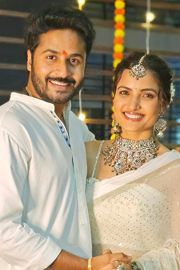 ప్రియుడితో బిగ్‌ బాస్‌ బ్యూటీ దీపావళి వేడుకలు (ఫోటోలు) | Bigg Boss Siri ...