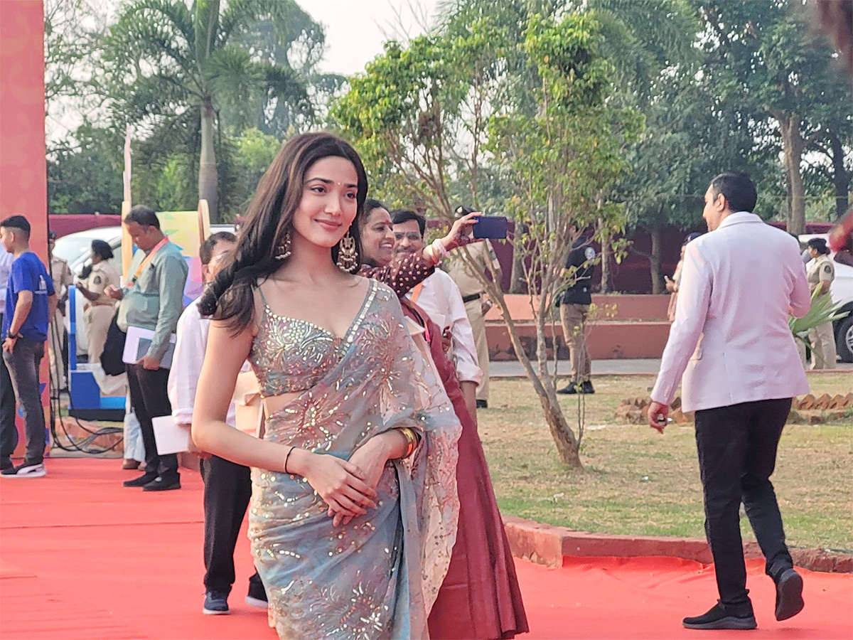 IFFI : ఘనంగా గోవా సినిమా పండుగ ప్రారంభం.. సందడి చేసిన నాగ్‌, ఇతరులు ...