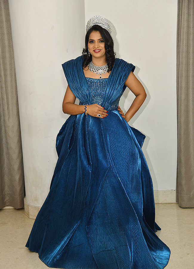 బంజారాహిల్స్‌ : మిసెస్‌ ఆసియా రన్నరప్ రత్న మెహెరా (ఫొటోలు) | Ratna ...