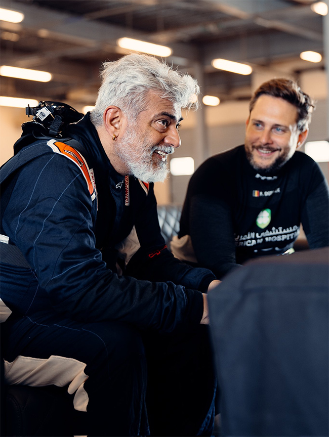 ఈ స్టార్ హీరో ఓ సాహసి.. స్పెయిన్ బార్సిలోనా ఎఫ్ 1 రేసులో అజిత్ కుమార్ ...