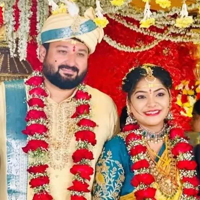 సీరియల్ నటి స్రవంతితో సాయికిరణ్ పెళ్లి..ఫోటోలు వైరల్‌ | TV Actor Sai ...