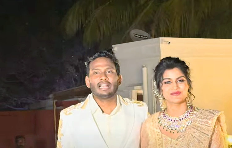 సోనియా పెళ్లిలో బిగ్‌బాస్ 8 సెలబ్రిటీస్.. మొత్తం రచ్చ రచ్చ (ఫొటోలు ...