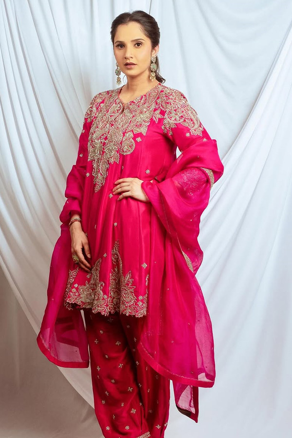 సానియా మీర్జా లేటెస్ట్‌ పోస్ట్‌ వైరల్‌ (ఫొటోలు) | Sania Mirza Latest ...