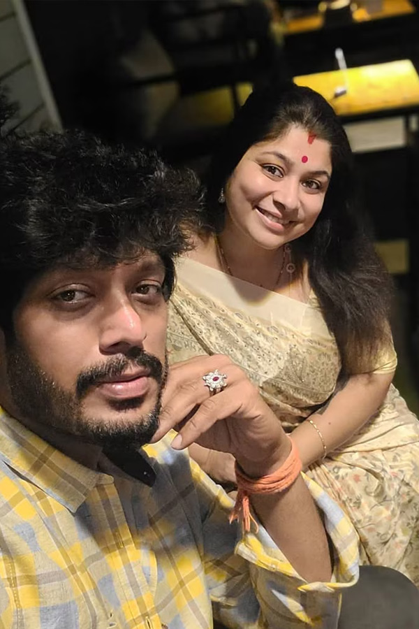 పెళ్లై 20ఏళ్లు.. పిల్లలు ఎందుకు లేరంటే.. (ఫోటోలు) | Interesting Facts ...