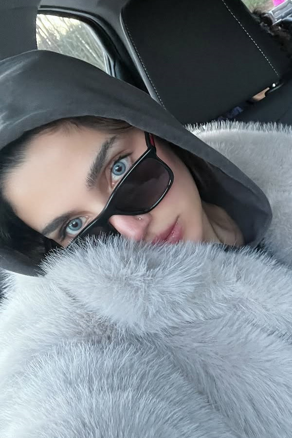 సింగర్‌ను పెళ్లాడిన ర్యాపర్‌.. వెడ్డింగ్‌ లుక్‌ అదిరింది (ఫోటోలు ...