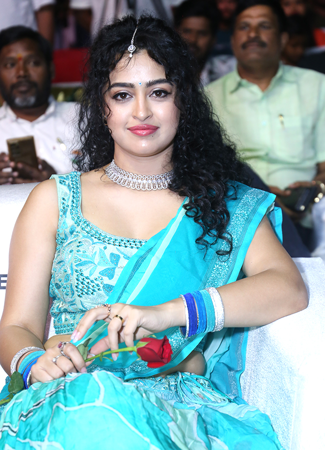 ‘రాచరికం’ ప్రీ రిలీజ్ ఈవెంట్‌లో మెరిసిన హీరోయిన్‌ అప్సర రాణి (ఫొటోలు ...