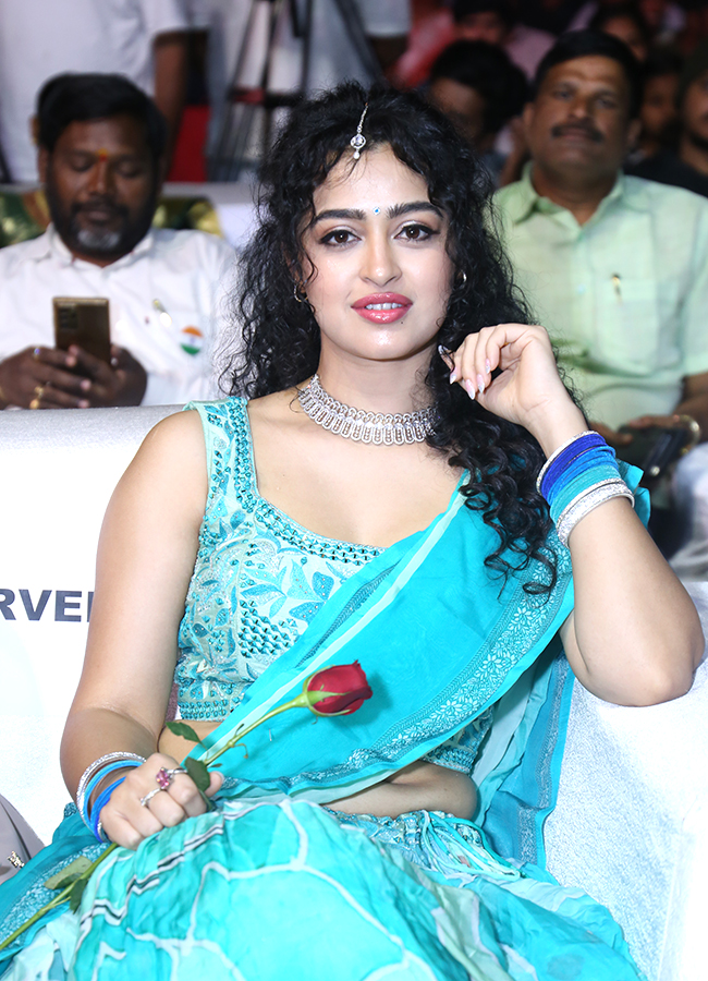 ‘రాచరికం’ ప్రీ రిలీజ్ ఈవెంట్‌లో మెరిసిన హీరోయిన్‌ అప్సర రాణి (ఫొటోలు ...