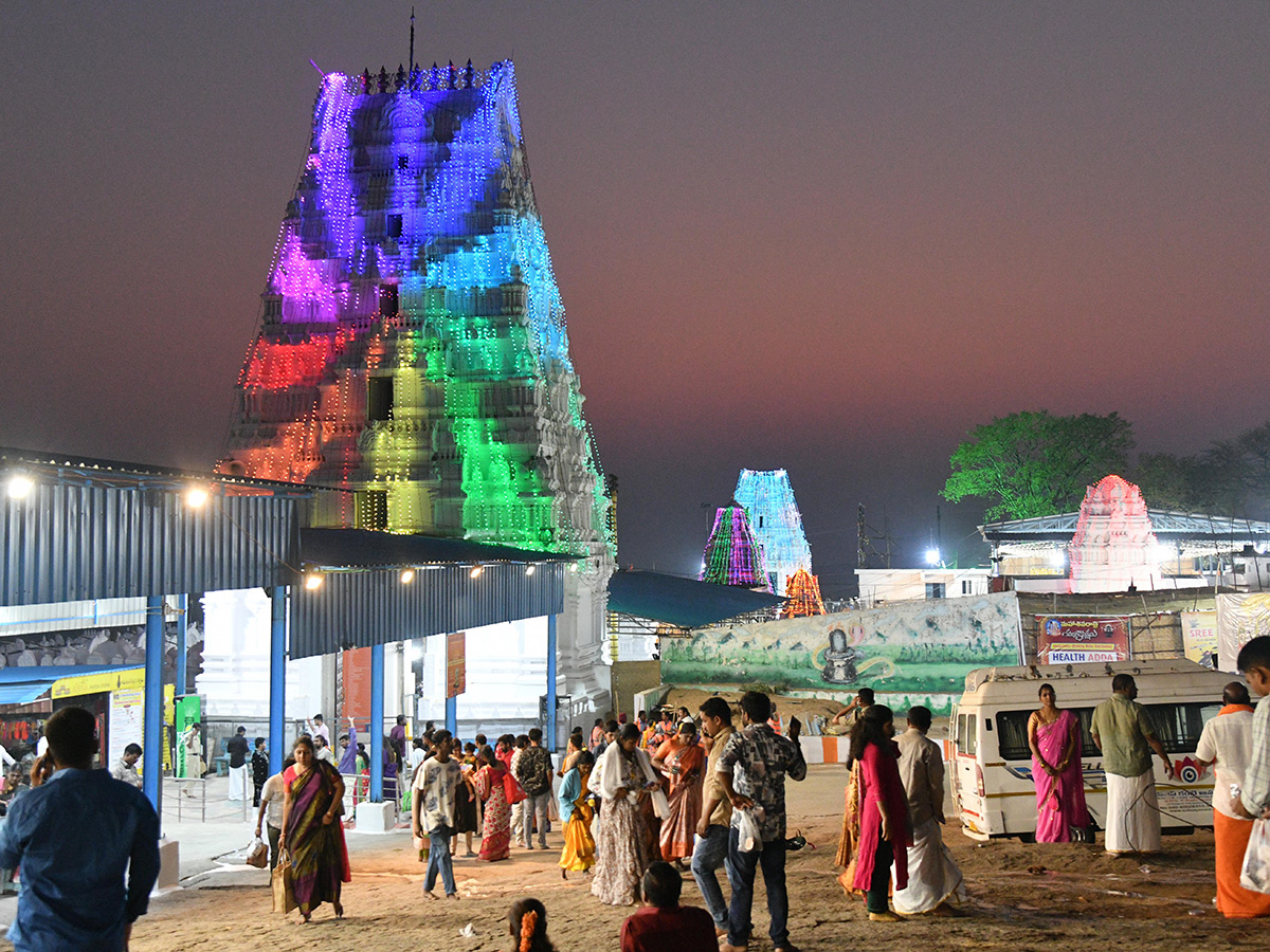 కీసరగుట్టలో ఘనంగా శివరాత్రి ఉత్సవాలు (ఫొటోలు) | Shivaratri 2025 ...