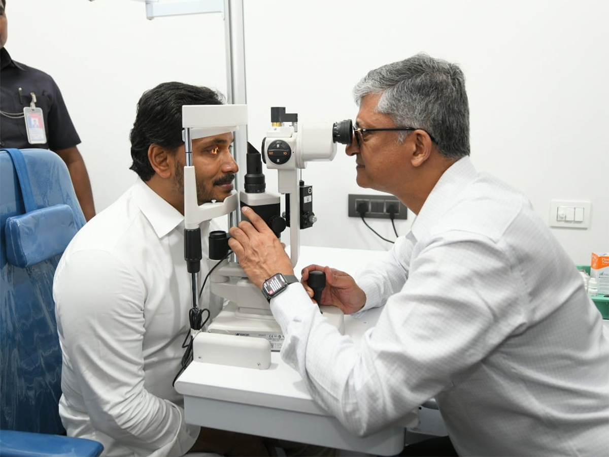 పులివెందులలో వైఎస్‌ జగన్‌ చేతుల మీదుగా రాజారెడ్డి ఐ సెంటర్ ...