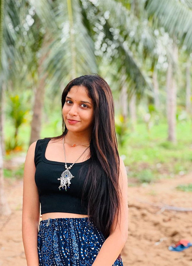 ‘కోర్ట్‌’ మూవీ హీరోయిన్ శ్రీదేవి ఎంత క్యూట్‌గా ఉందో చూడండి (ఫొటోలు ...