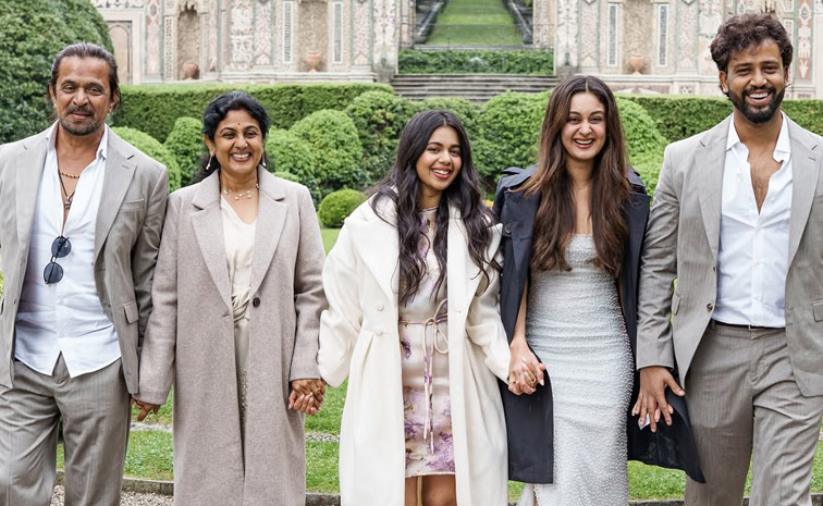 ఇటలీ కుర్రాడితో హీరో అర్జున్ కూతురి నిశ్చితార్థం (ఫొటోలు) | Arjun ...