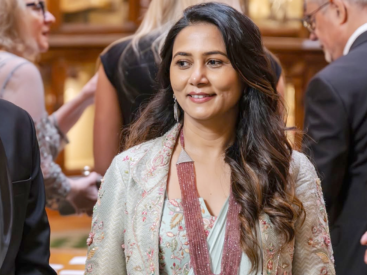 900 ఏళ్ల నాటి కోటలో సుకుమార్‌ దంపతులు.. లండన్‌ ప్రిన్సెస్‌తో డిన్నర్ ...