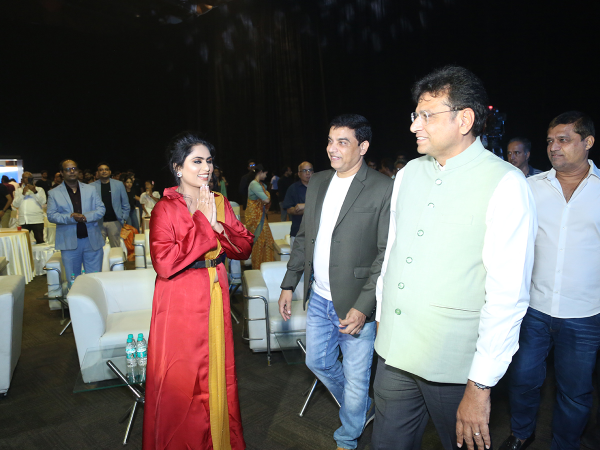 ‘దిల్‌’ రాజు ‘లోర్వెన్‌ ఏఐ’ స్టూడియో లాంచ్‌... టాలీవుడ్ ప్ర‌ముఖులు సంద ...